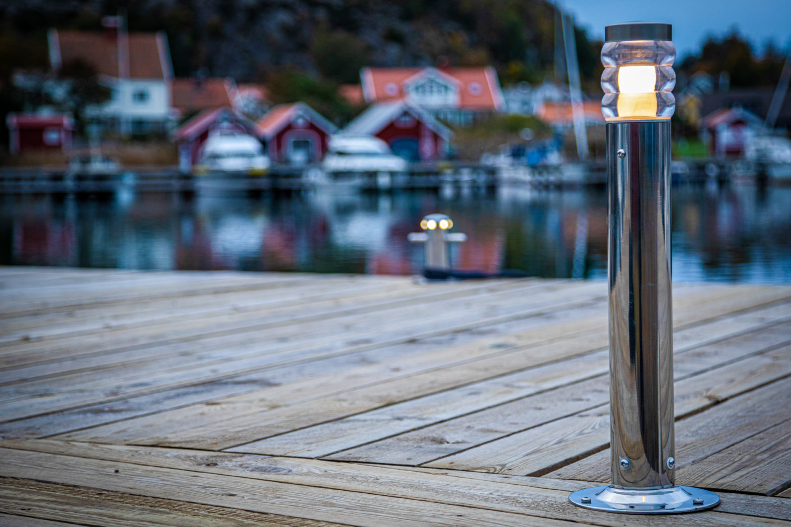 Bryggbelysning - vatten och el - Hamnab Sjöentreprenader